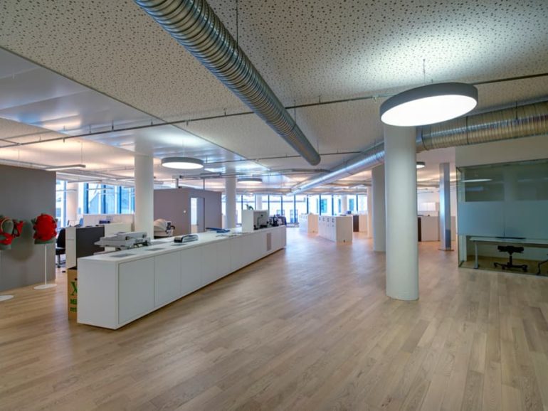 STOKKE AS HEADQUARTER | Weitzer Parkett