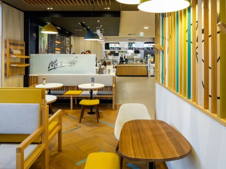 McDonalds - McCafé | Weitzer Parkett